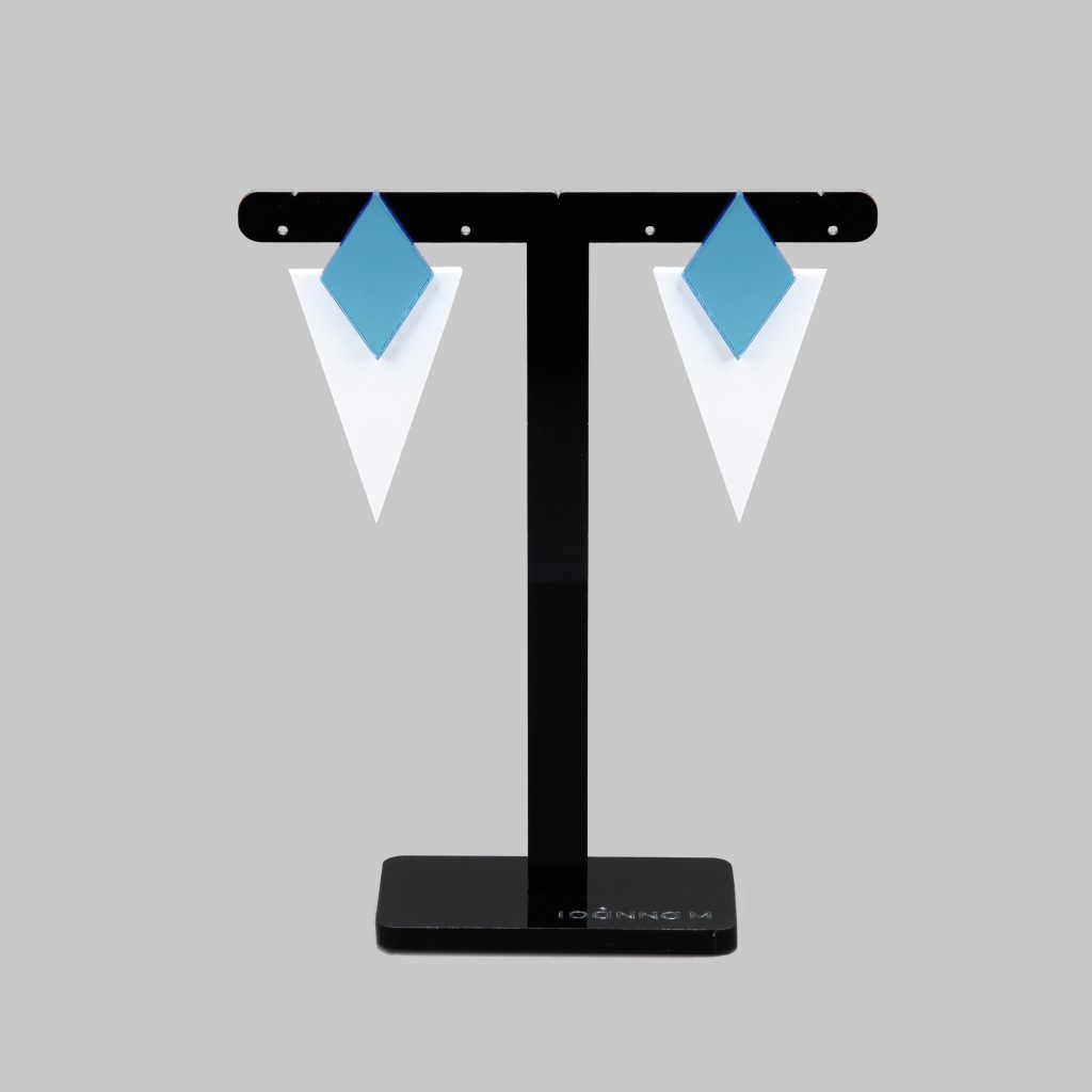 IOANNA M ANGLE Plexi Glass 